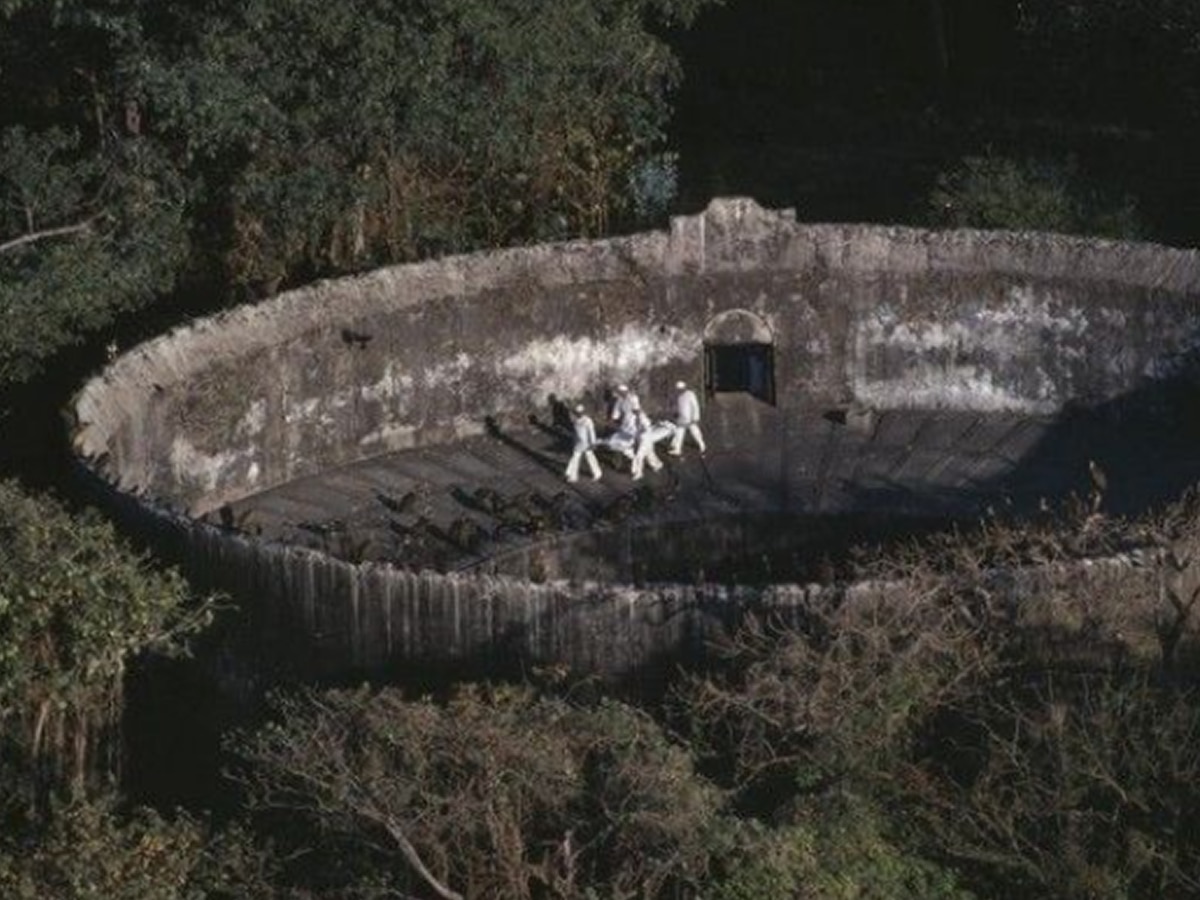 Parsi religion funeral process how ratan Tata last rites performed ...