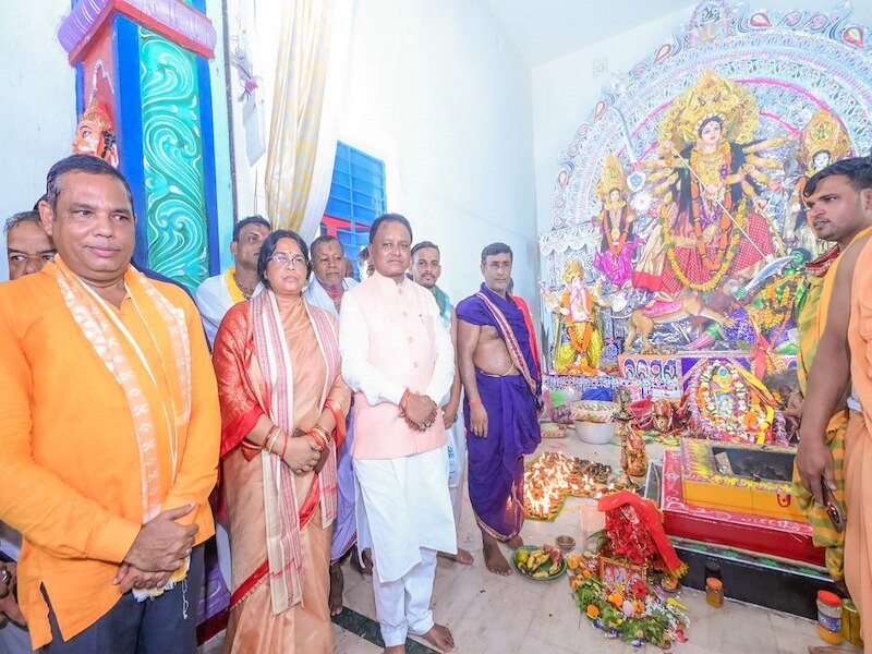 CM Mohan majhi prayed to maa durga for happiness peace and prosperity ...