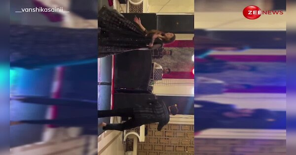 couple energetic dance on Gori Naache Nagori Naache people said ram ...