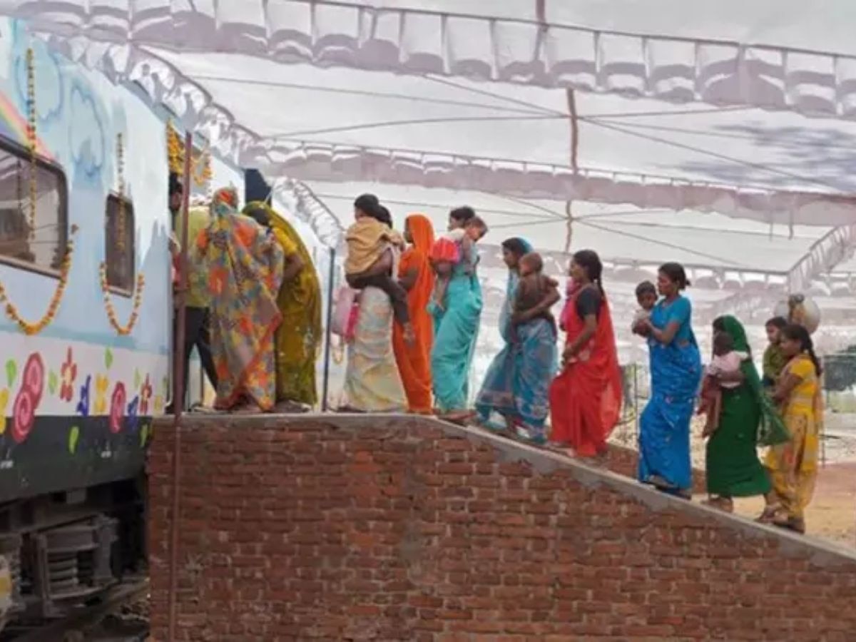 Lifeline Express Train | Lifeline Express Train | world first train ...