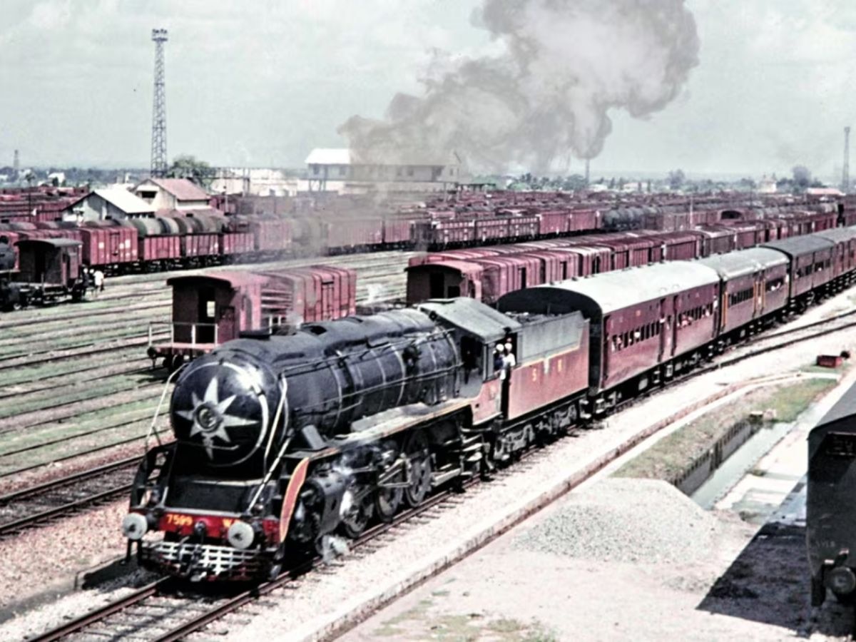 Lifeline Express Train | Lifeline Express Train | world first train ...