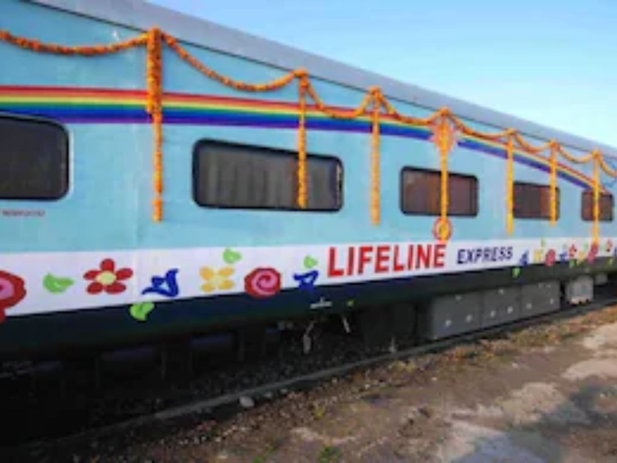 Lifeline Express Train | Lifeline Express Train | world first train ...