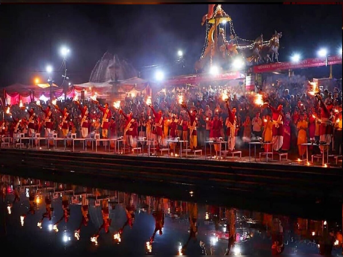 Diwali 2024 Thousands of tourists are coming to Rishikesh to celebrate ...