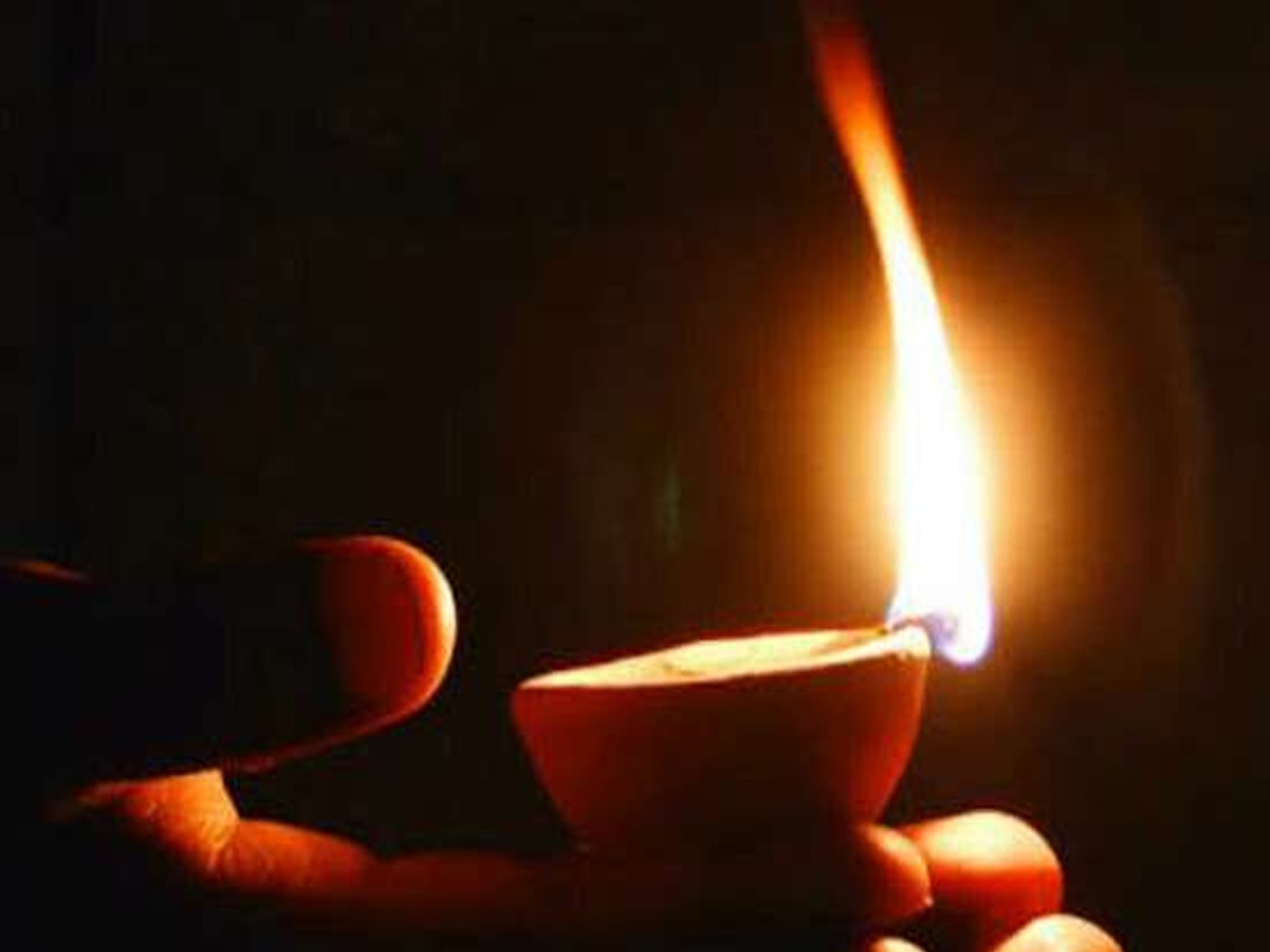 Which type of diya is good for home | What is the significance of ...