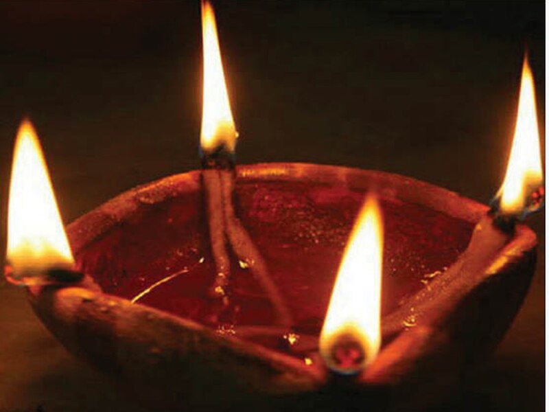 Which type of diya is good for home | What is the significance of ...