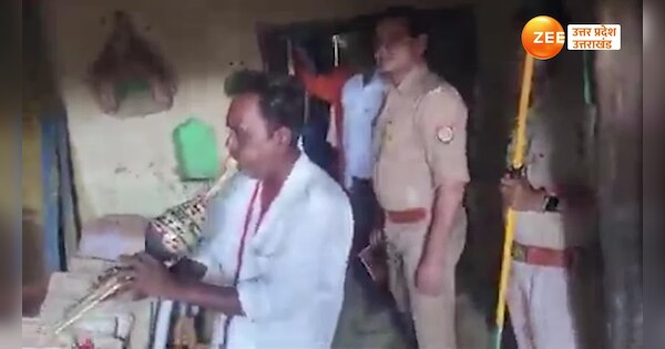 Nagin allegedly Taking Revenge after Nag Death read Hapur ajab gajab ...