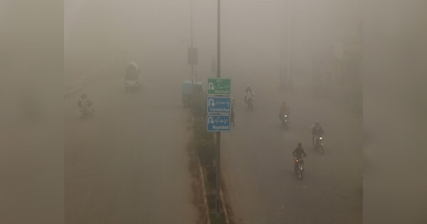 Pakistan Pollution news AQI of Lahore and Multan causes severe problem ...