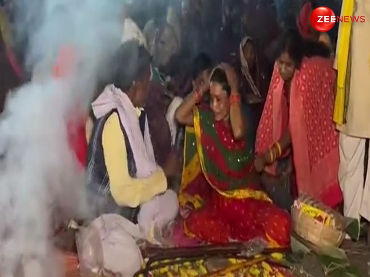 World's largest ghost fair held at kaunhara ghat in bihar on Kartik ...