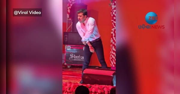 After visiting a school Ollywood Actor swaraj barik This video going viral