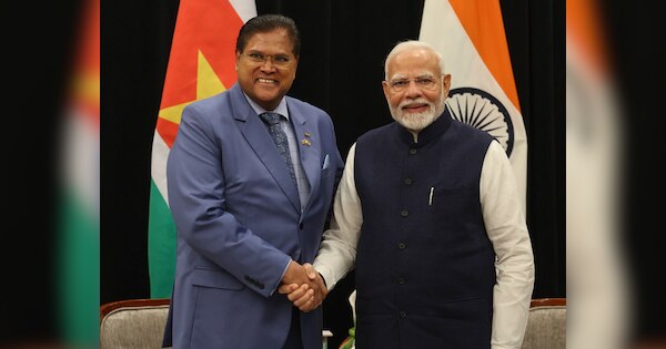 संस्‍कृत में शपथ लेकर छाए थे लेटिन अमेरिकी देश के राष्‍ट्रपति, PM मोदी ...