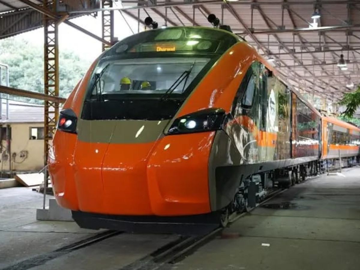 indian russia vande bharat sleeper project coach production delayed due to design changes | भारत ...