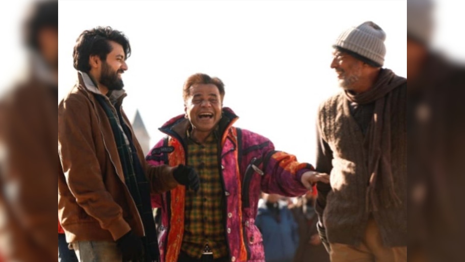 Nana Patekar, Utkarsh Sharma, Rajpal Yadav Vanvaas BTS Photos Laughs ...
