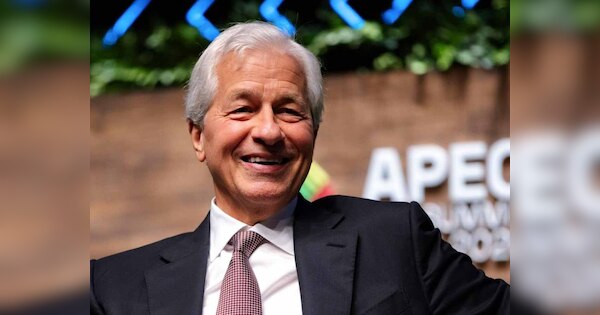 JPMorgan CEO Jamie Dimon says work three and half day a week and ...