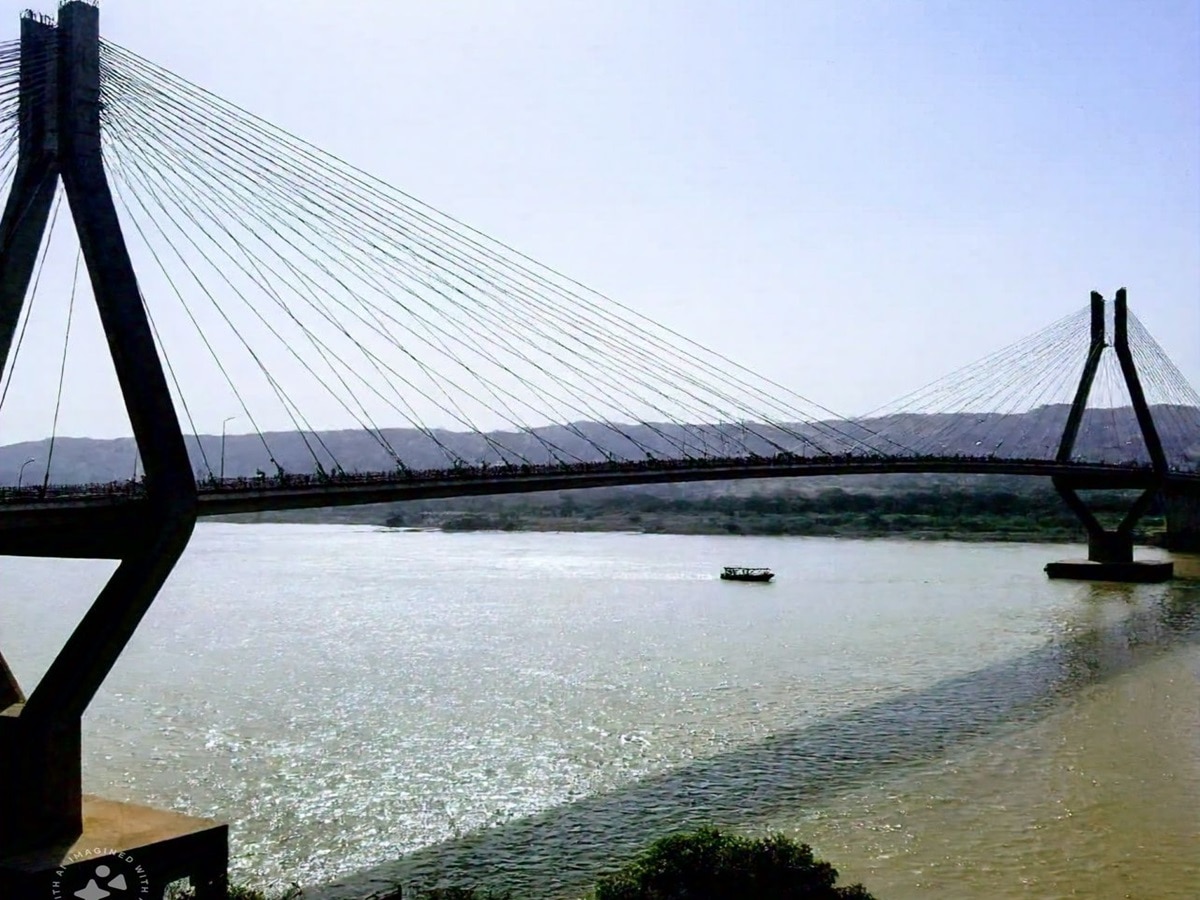 Etawah signature bridge built on Chambal river Will reach Gwalior ...