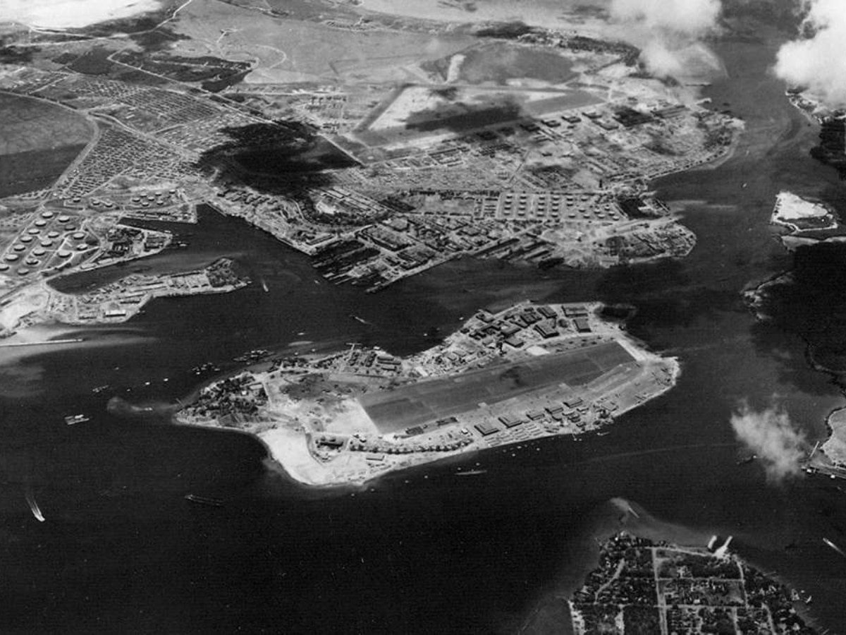 Pearl Harbor Attack When Japan Surprise US With invasion on its Naval ...