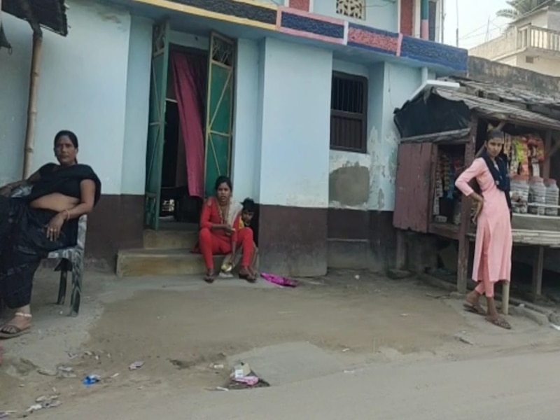 Bihar biggest redlight area purnia Gulab Bagh was known for his dance culture know its real ...