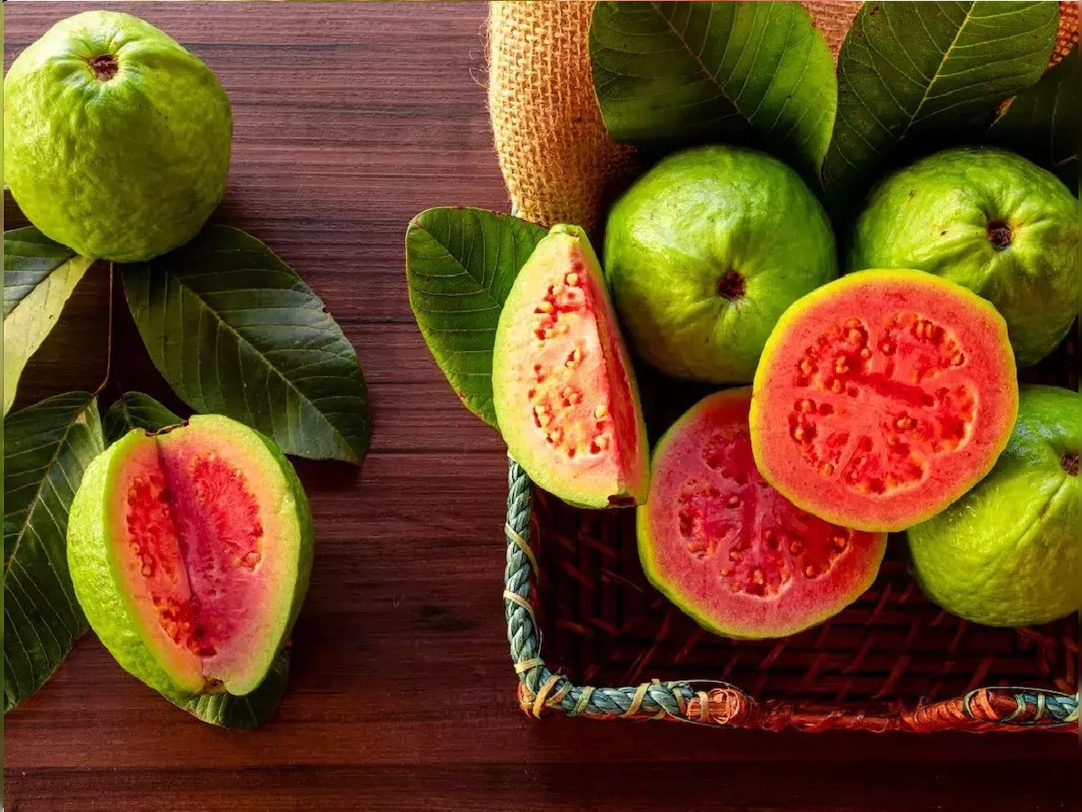 what happens if we eat guava daily Know Guava Seeds Health Benefits ...