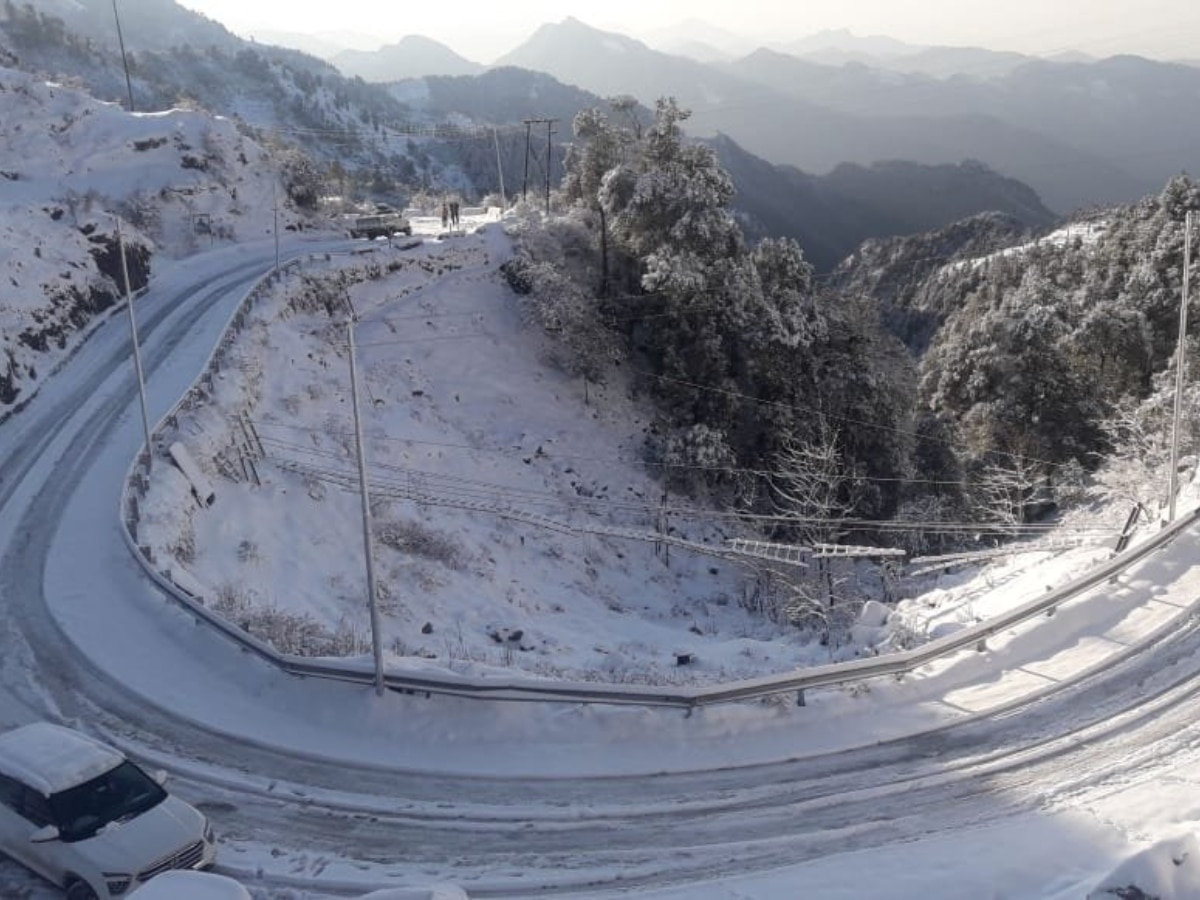 snowfall in Delhi Nearest Hill Stations | Musoorie Nainital Chakrata ...