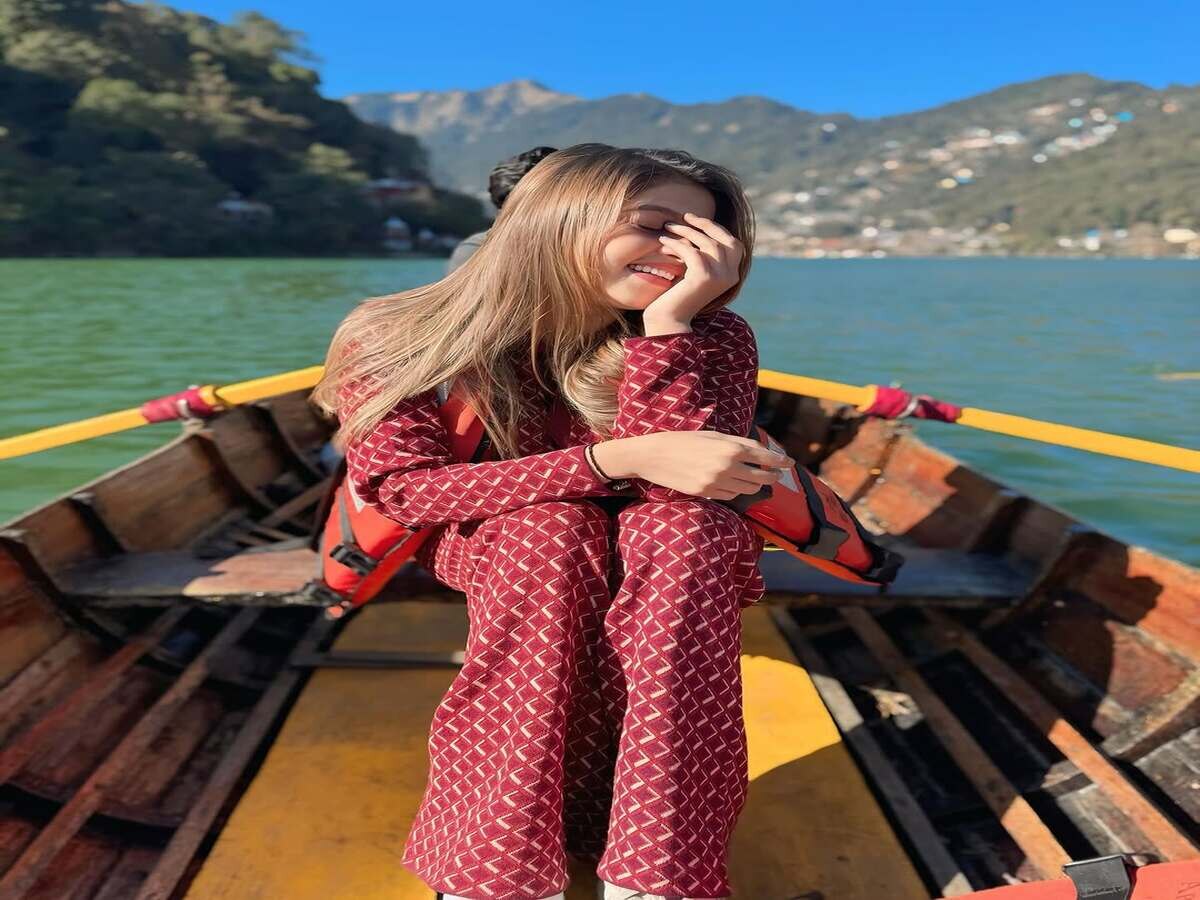 bhojpuri hot actress komal singh recent instagram post is going viral ...