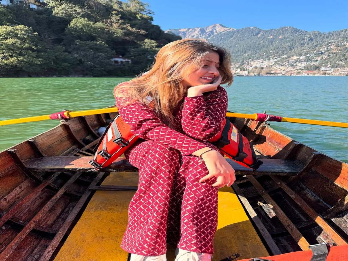 bhojpuri hot actress komal singh recent instagram post is going viral ...