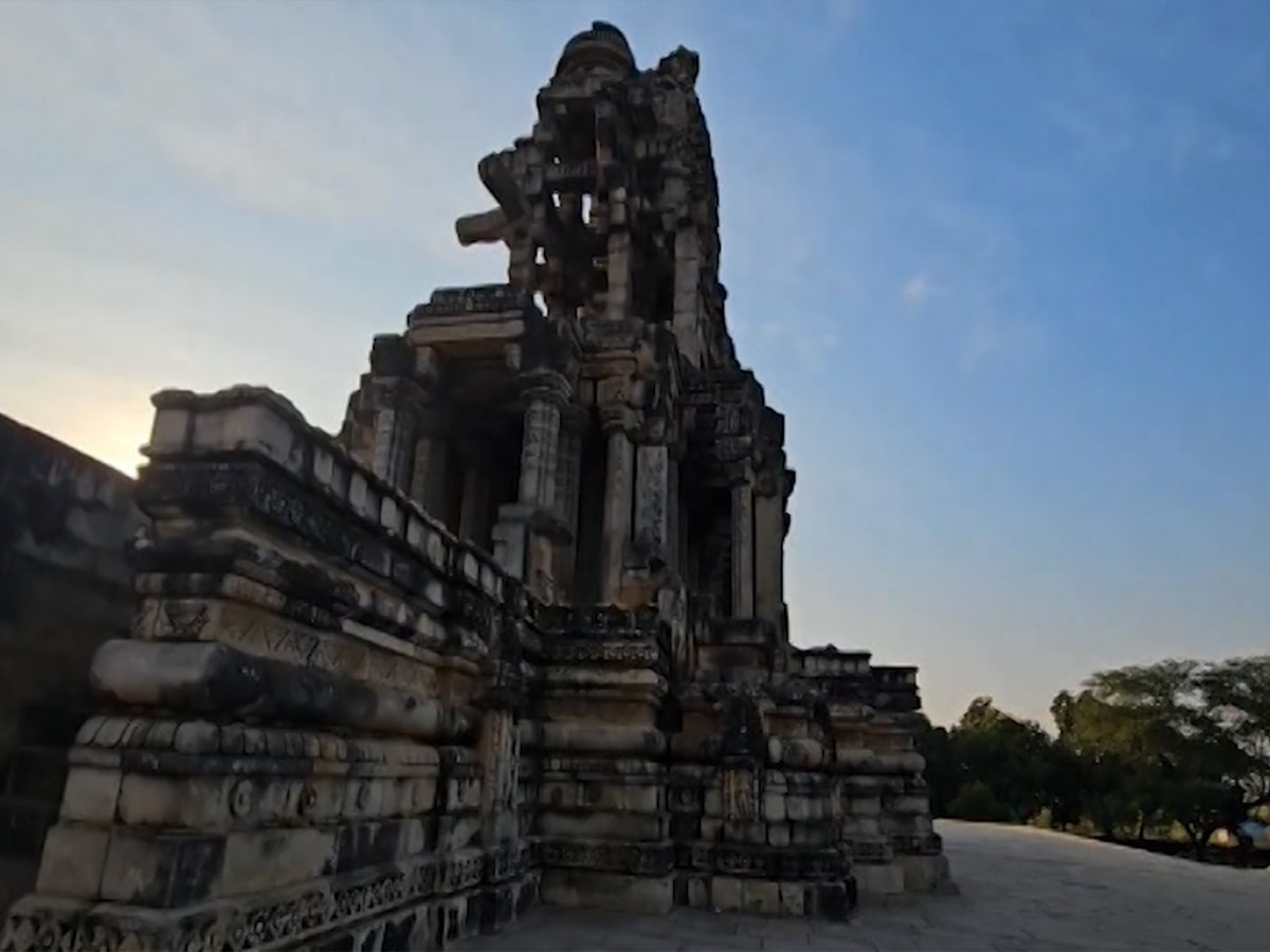 MP Historical Temple Ghosts had built the Kakanmath temple of Morena ...