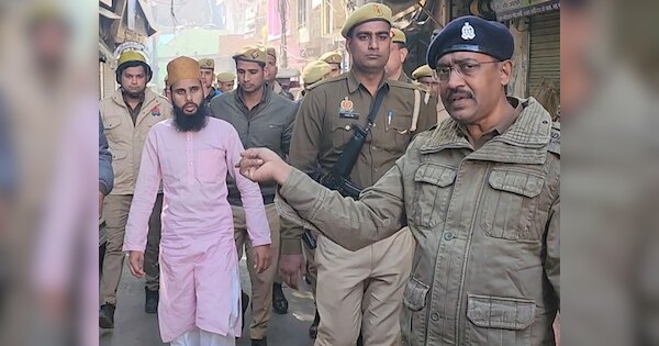 Why did the police arrest Imam of mosque in Sambhal know whole matter ...
