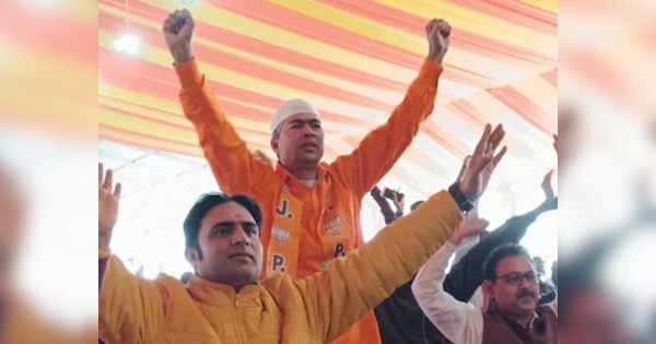 Mahakumbh 2025 innaugration pm modi muslim fan abul faiz khan in ...