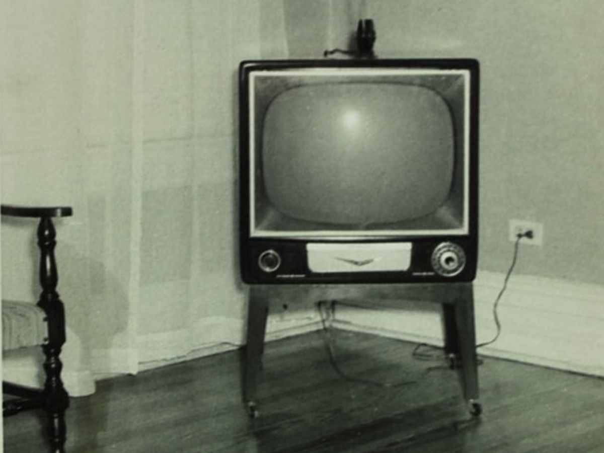 how worlds first tv remote made history details | कैसे बना था दुनिया का ...