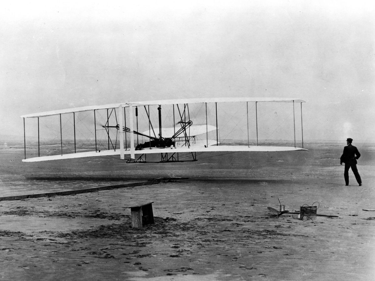 Wright Brothers Story In Hindi: Meet The Inventors Of Airplane, Wilbur ...