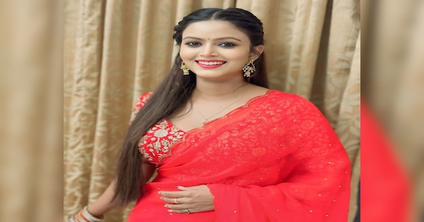 bhojpuri beautiful actress shilpi raghwani latest traditional red saree ...