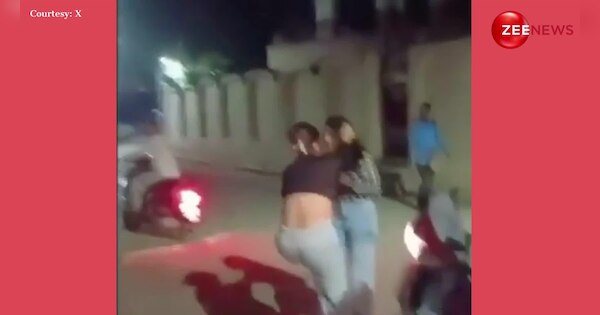 fight between 2 girls broke out over boyfriend dramatic video viral ...