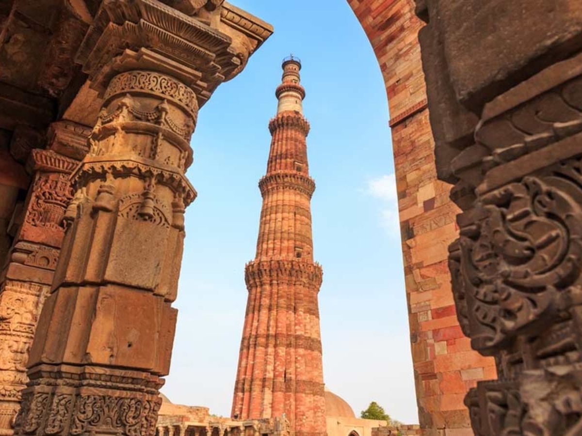 Qutub Minar History: 200 साल में बनकर तैयार हुआ था कुतुब मीनार, जानें ...
