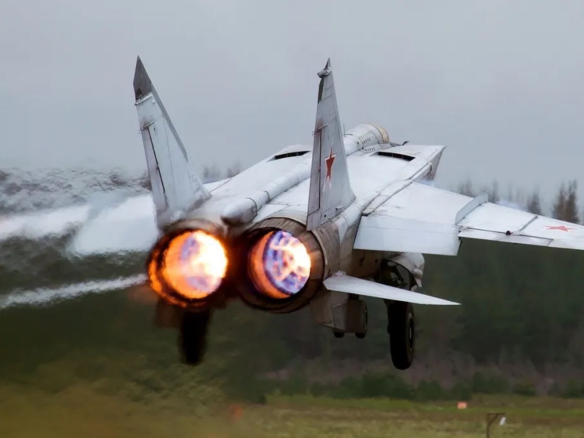 Top 5 Fastest Jet Fighters In The World X 43 SR 71 MiG 25 MiG 31 F15 ...