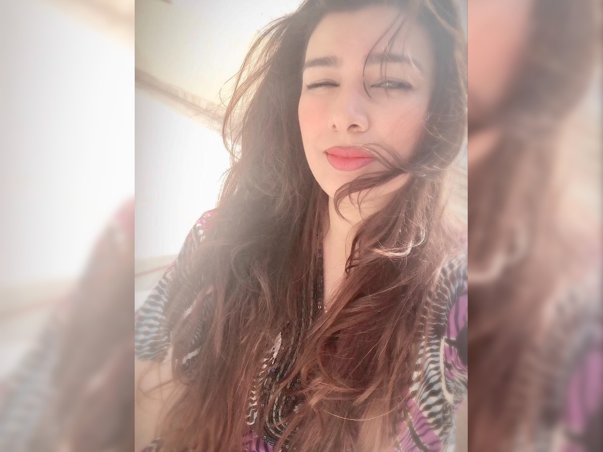 44 Years Old Govinda's Actress Mink Brar Dev Anand Launched Her Worked ...