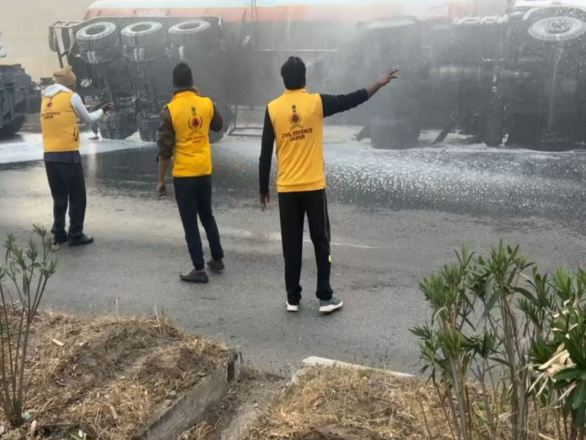 chemical tanker overturned in Chandwaji major accident averted due to ...