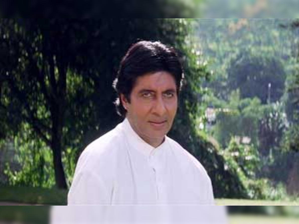1999 Amitabh Bachchan's Career Biggest Flop Film Sooryavansham Which ...