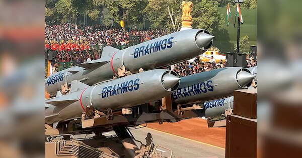 BrahMos indian missile features indonesia may purchase this | BrahMos ...
