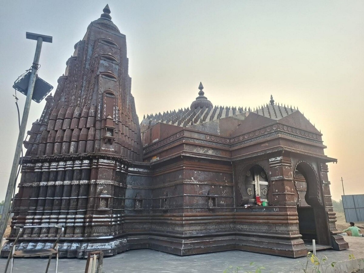 Shivalaya Park in prayagraj have 12 jyotirlinga statues near mahakumbh ...
