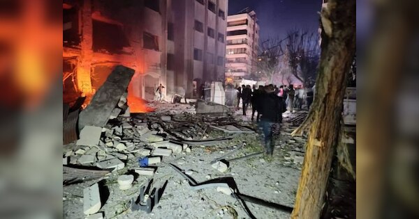 Syria targeted Shia mosques IS terrorists arrested | सीरिया में शिया ...