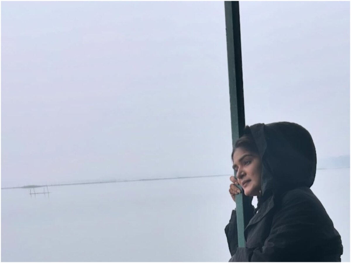 Bhojpuri Actress Shruti Rao Viral Photos Shruti Rao Affair With Khesari ...