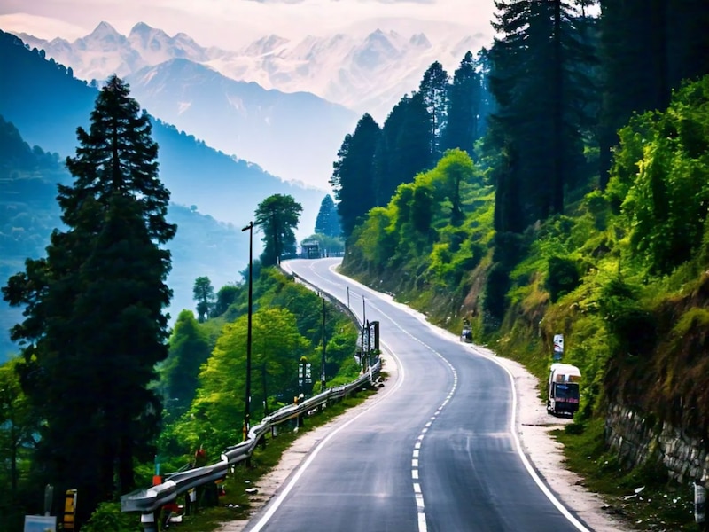 Pilibhit Majhola Birhaini four lane road will be 15 meters widened easy ...