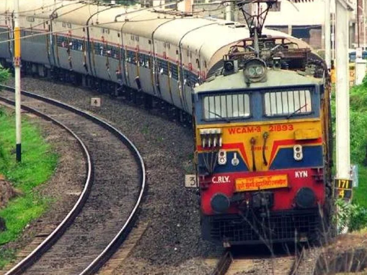 indian railways many trains passing through bhopal canceled till 6 march see train cancel list ...