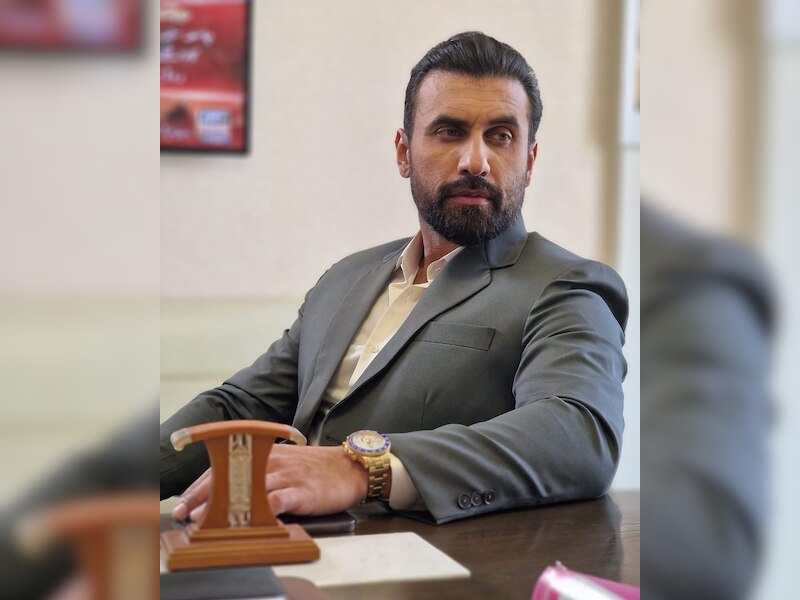 Who is Pakistani Actor Dodi Khan 46 Years Old Actress Rakhi Sawant Is ...