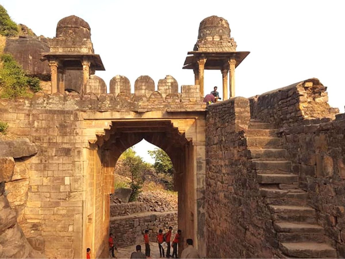 Some are mysterious some are beautiful These forts of MP are unique ...