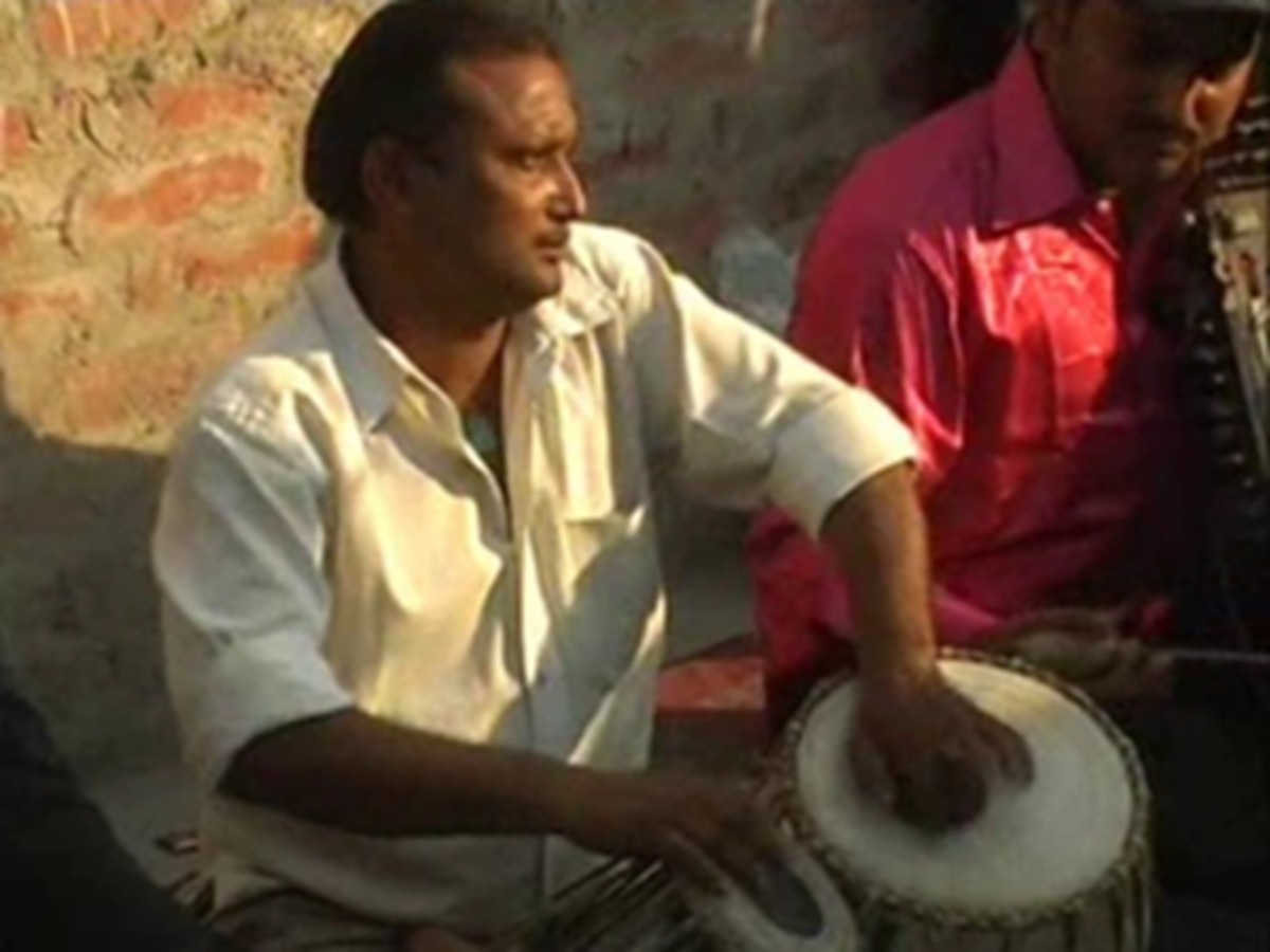 Bihar biggest redlight area muzaffarpur chaturbhuj sthan was known as ...