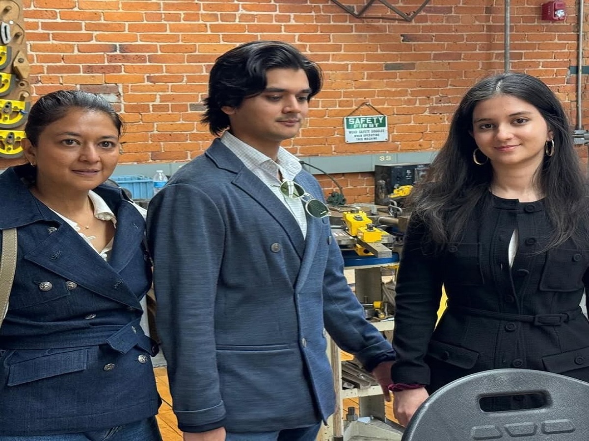 Jyotiraditya Scindia Daughter Ananya Raje Scindia ₹4,500 Crore Jai ...