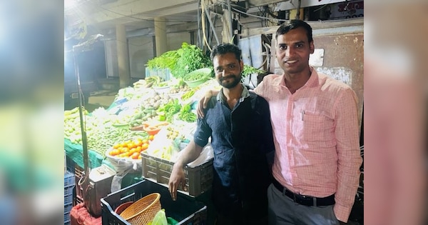 vegetable vendor had given free vegetables after 14 years dsp santosh ...