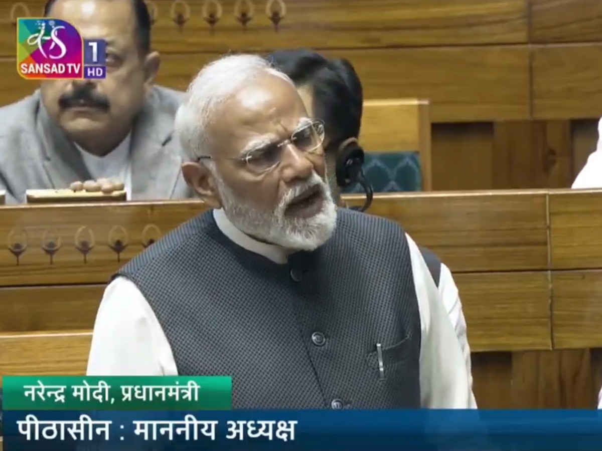 How PM Narendra Modi hit back at Rahul Gandhi in Parliament most viral ...