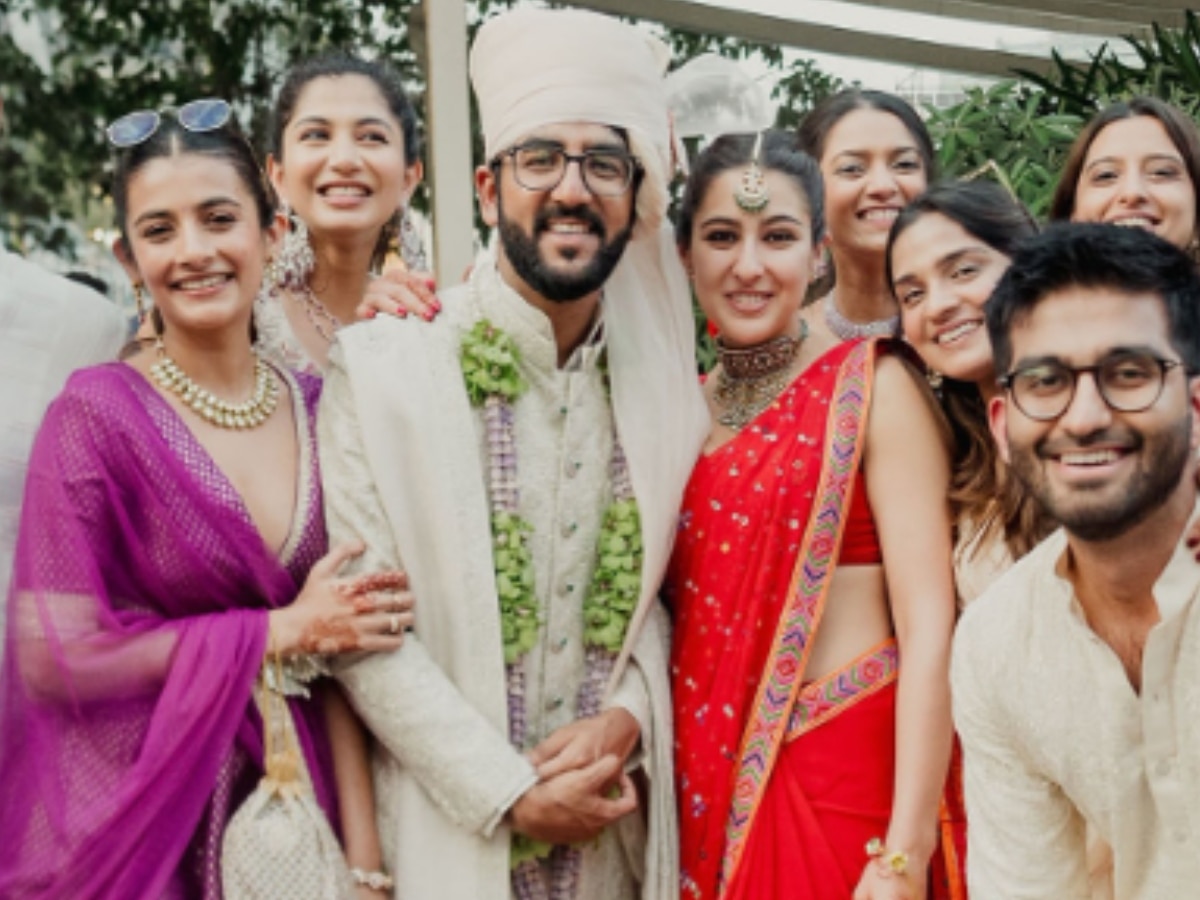 Sara Ali Khan latest photo from yash singhal krishna prakash marriage ...