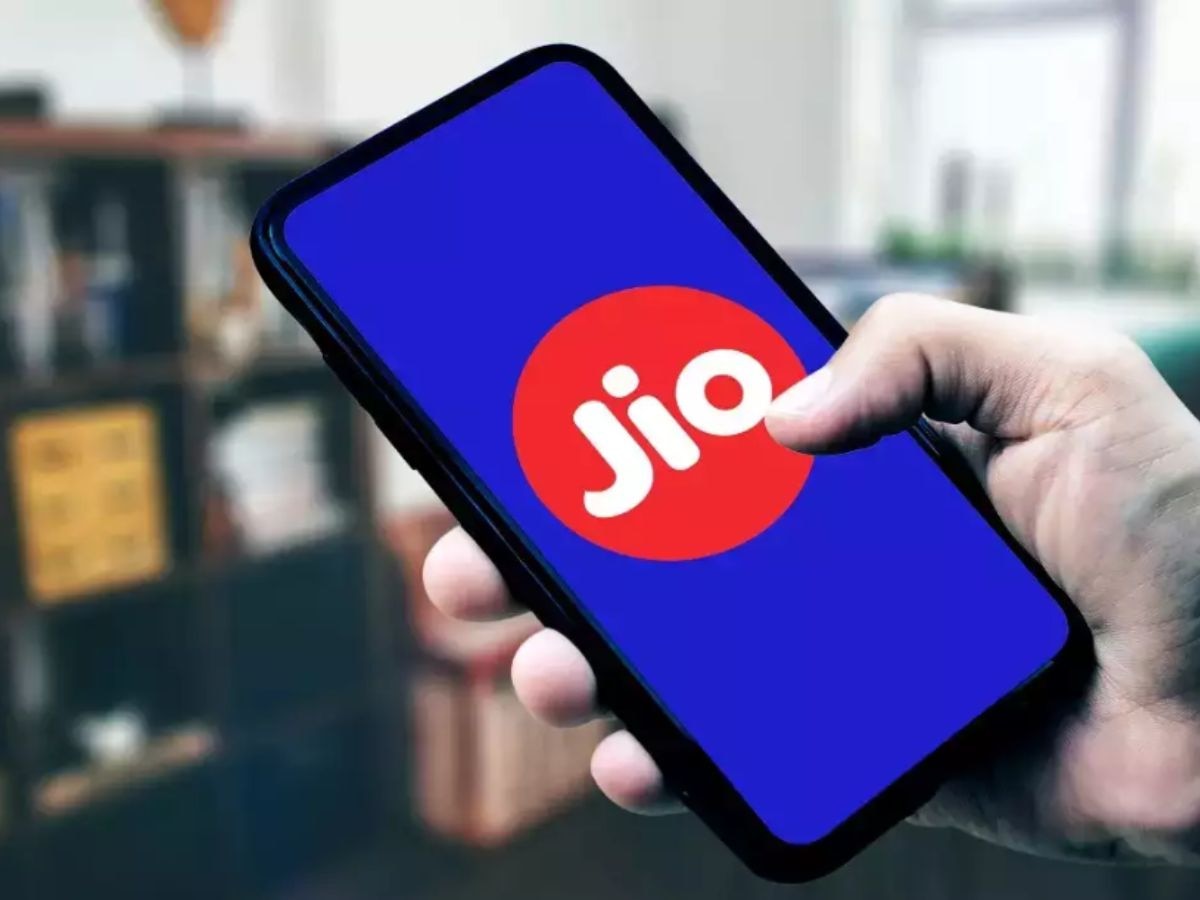 Important information for Jio customers know 5 cheap recharge plans